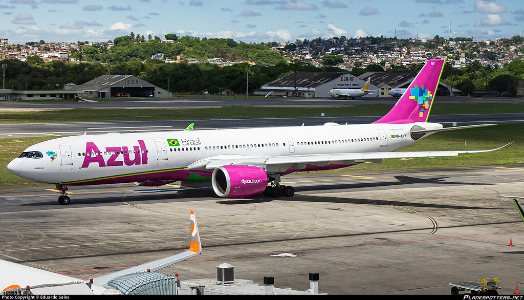 AZU / A339 - Azul (FEMAMA Pink Ribbon livery) - Livery Suggestions ...