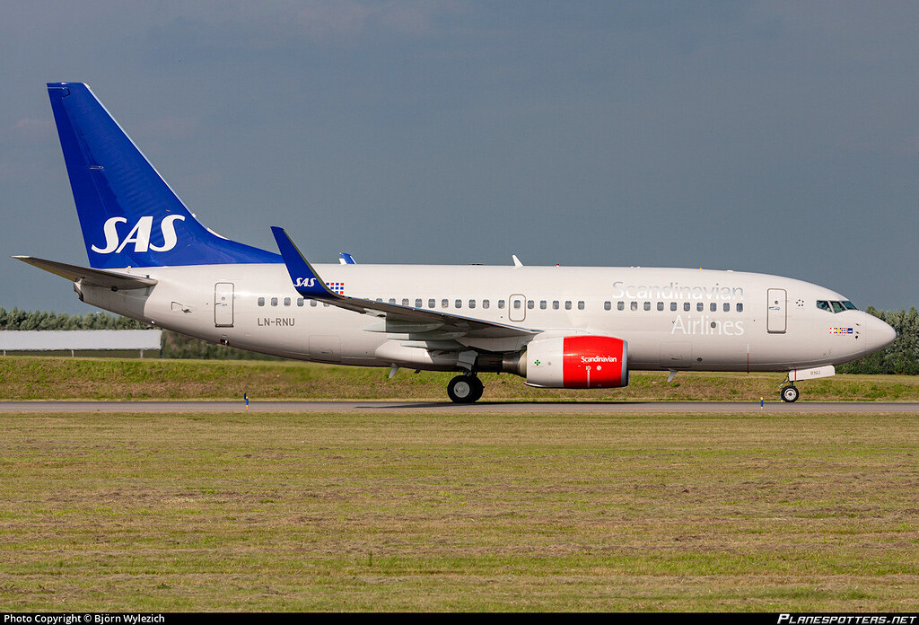 SAS / B737 - SAS Scandinavian Airlines - Livery Suggestions - Flyboys ...
