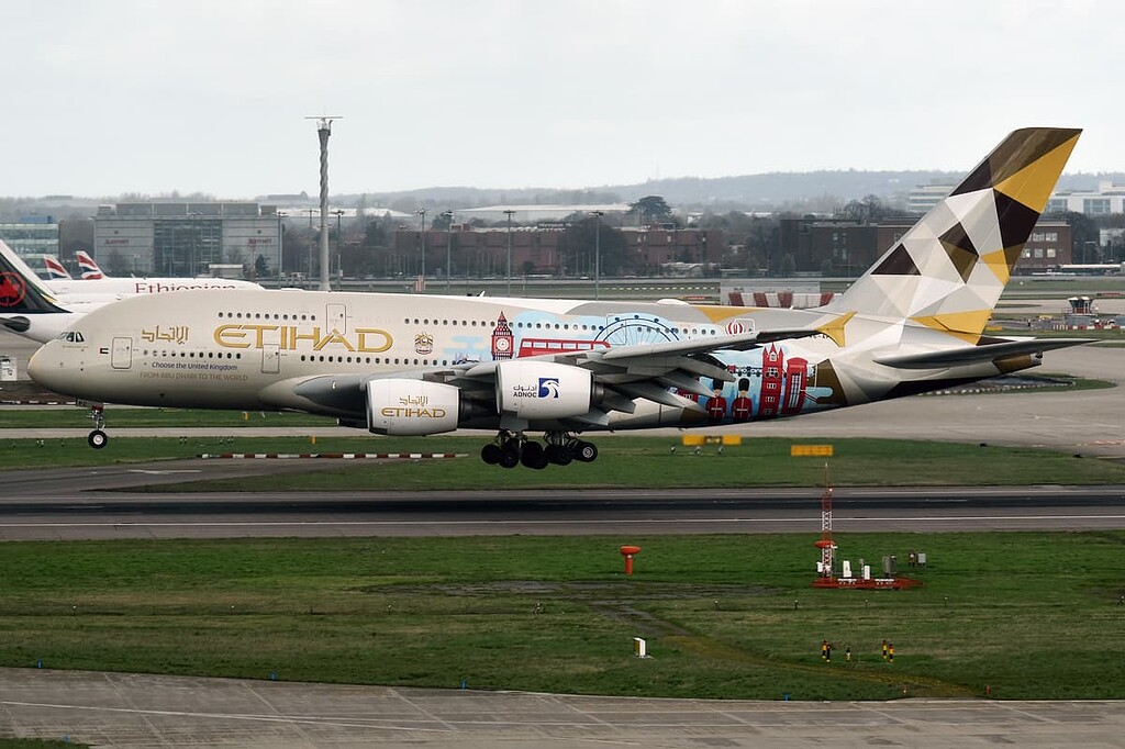 ETD / A388 - Etihad Airways (Choose the UK livery) - Livery Suggestions ...