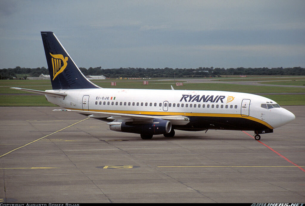 RYR / B732 - Ryanair - Livery Suggestions - Flyboys.Games forum