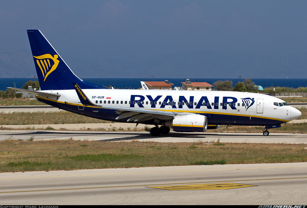 RYR / B737 - Ryanair - Livery Suggestions - Flyboys.Games forum
