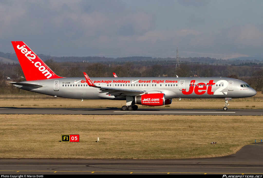 EXS / B752 - Jet2 (Jet2.com 22kg bag/great package holidays livery ...