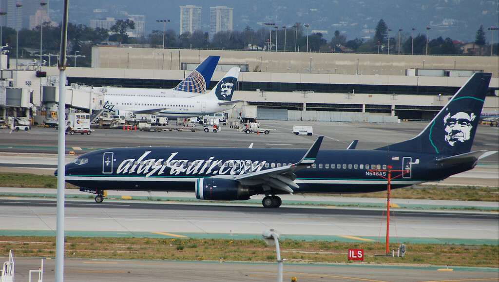ASA / B738 - Alaska Airlines (Alaskaair.com livery) - Livery - World of ...