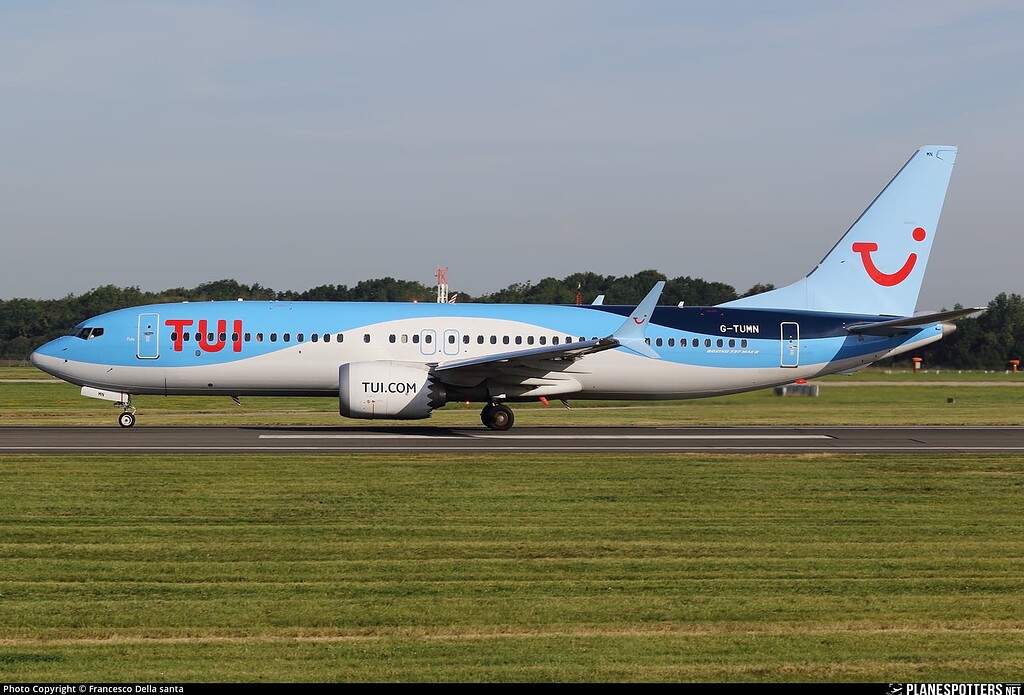 TOM / B38M - TUI Airways - Livery - World of Airports forum