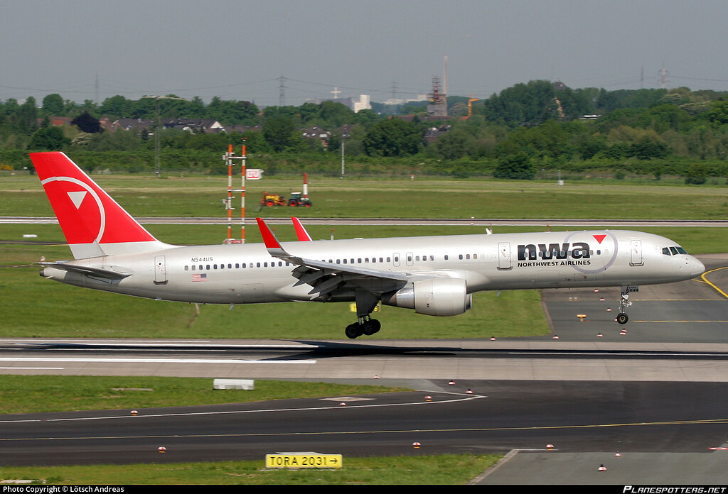 NWA / B752 - Northwest Airlines - Livery Suggestions - Flyboys.Games forum