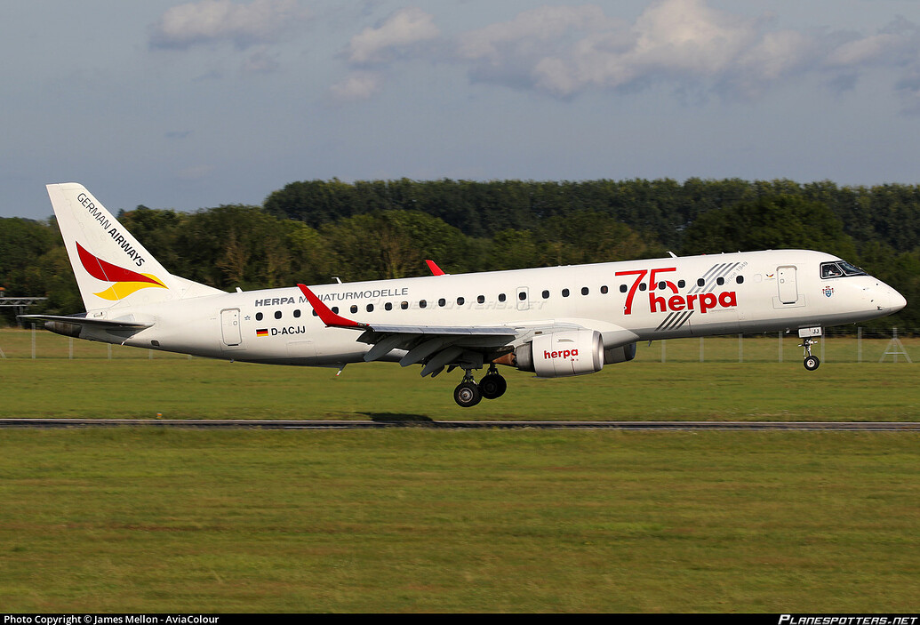 GER / E190 - German Airways (Herpa Miniaturmodelle 75 Years livery ...