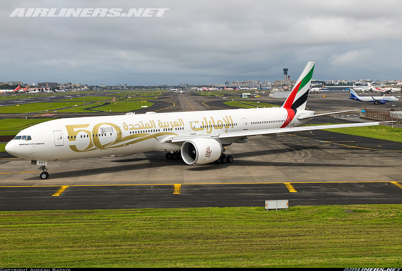 UAE / B77W - Emirates (50 Years livery) - Livery Suggestions - Flyboys ...