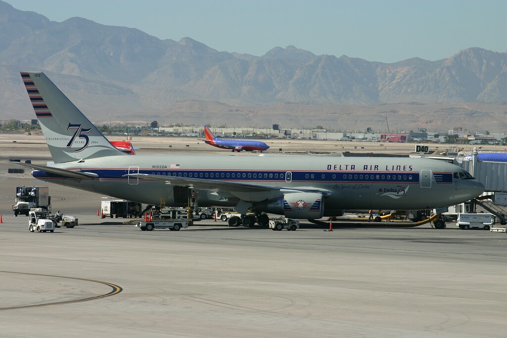 DAL / B762 - Delta Air Lines (75th Anniversary livery) - Livery ...