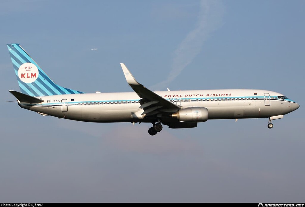 KLM / B738 - KLM Royal Dutch Airlines (Retro 90 Year Anniversary livery ...