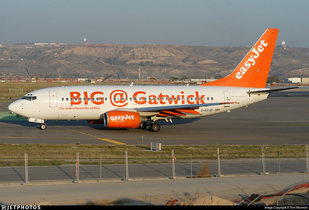 EZY / B737 - easyJet (Big @ Gatwick livery) - Livery - World of ...