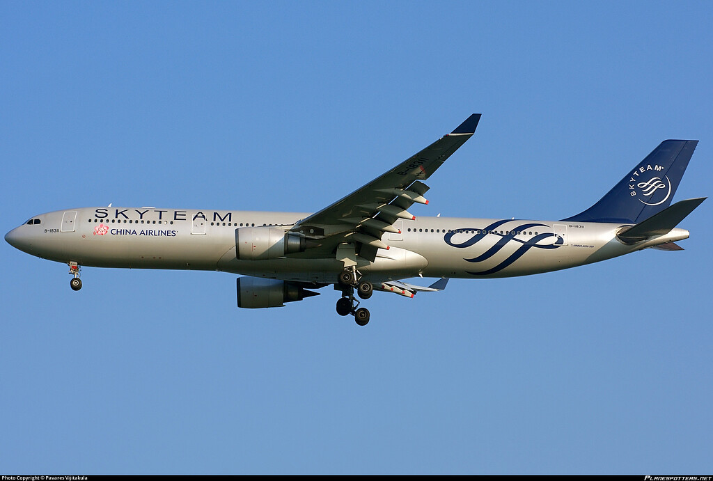 CAL / A333 - China Airlines (SkyTeam livery) - Livery - World of ...