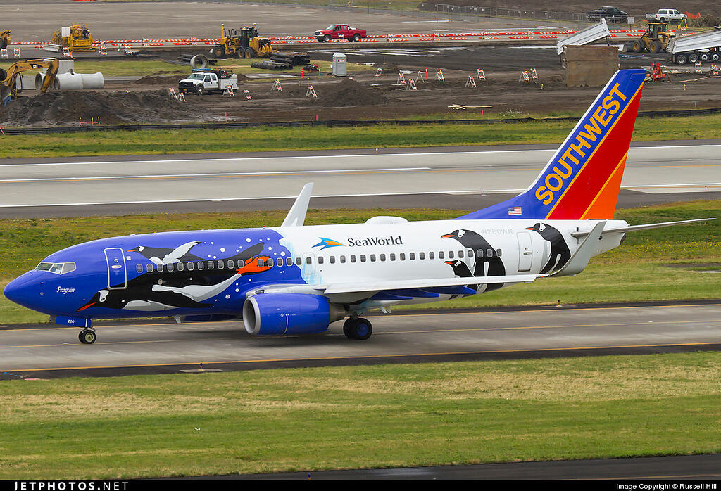 SWA / B737 - Southwest Airlines (Penguin One livery) - Livery ...