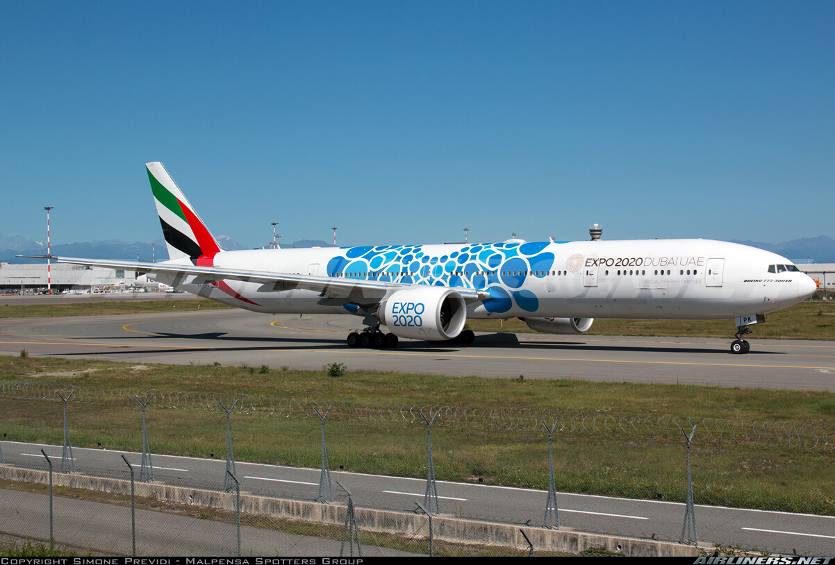 UAE / B77W - Emirates (Expo 2020 livery) - Livery - World of Airports forum