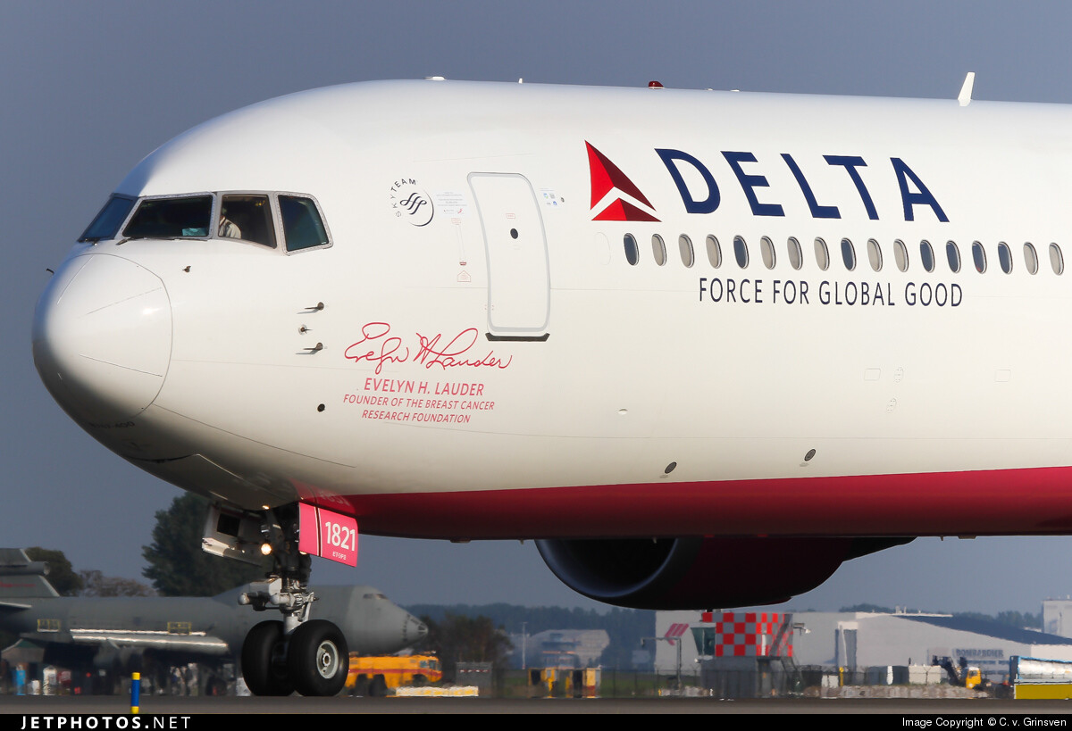 DAL / B764 - Delta (Breast Cancer Research Foundation (2010) livery ...