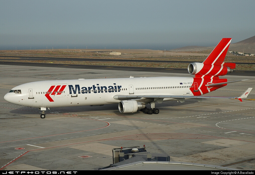 MPH / MD11 - Martinair - Livery - World of Airports forum