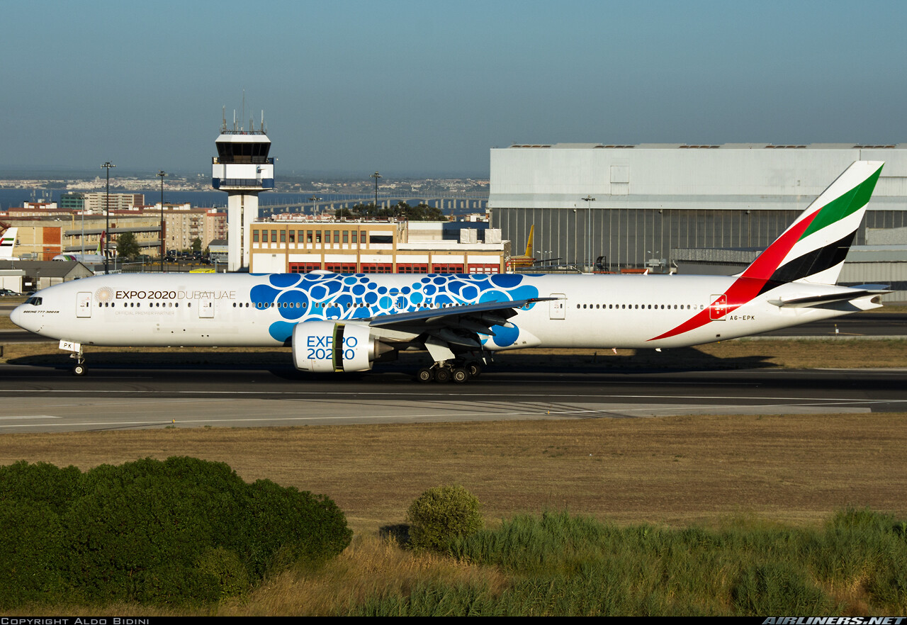 UAE / B77W - Emirates (Expo 2020 livery) - Livery - World of Airports forum