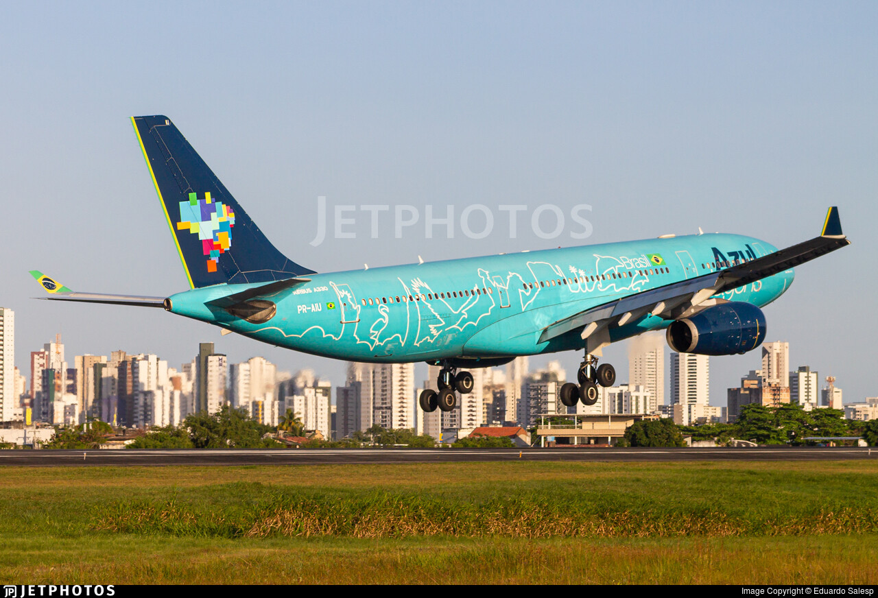 AZU / A332 - Azul (Azul Viagens livery) - Livery - World of Airports forum