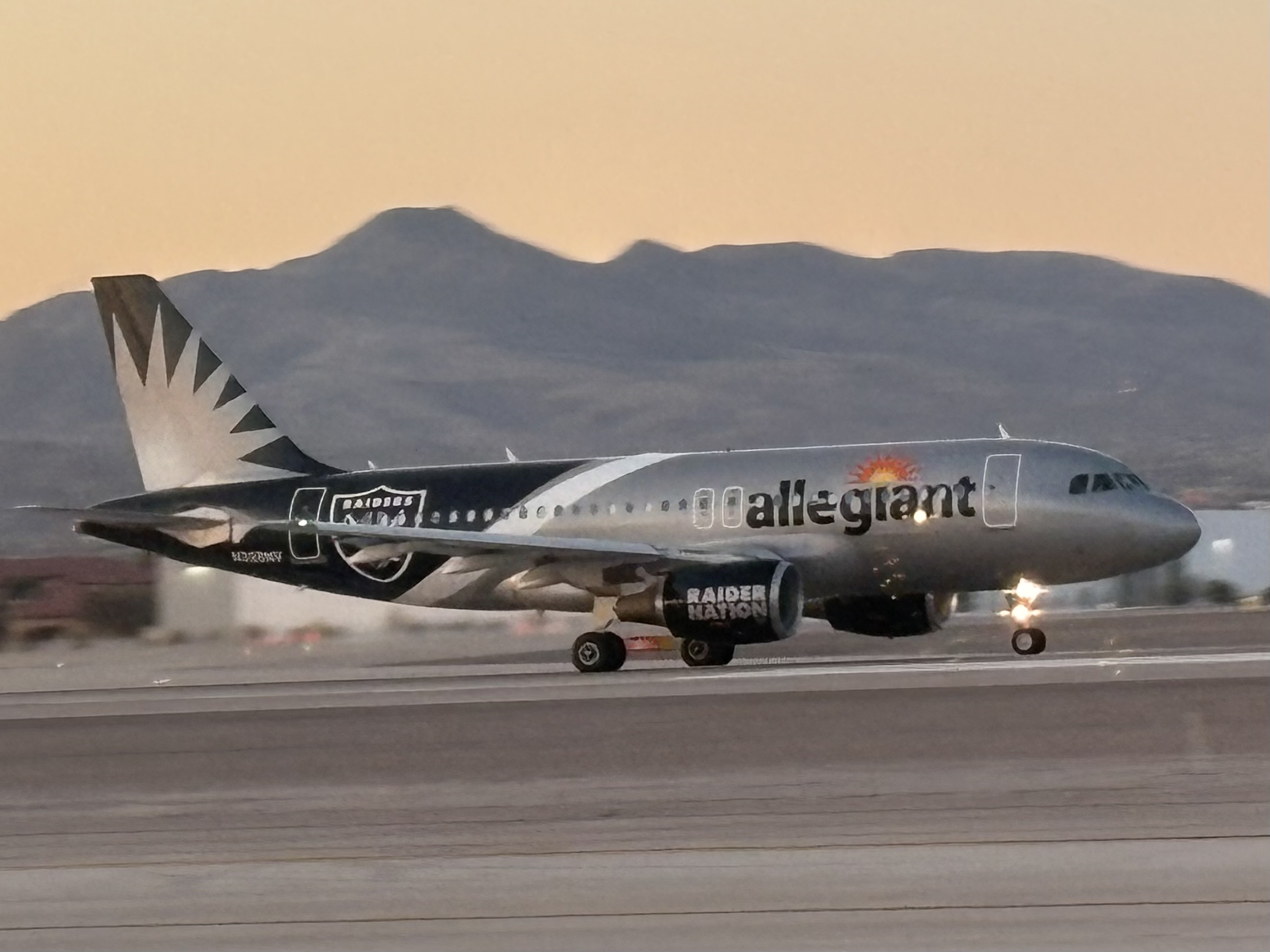 AAY / A319 - Allegiant Air (Las Vegas Raiders Livery) - Livery ...